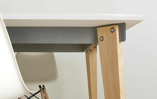3form Introduces New Versa Partition Hardware and Table Bases — 3rings
