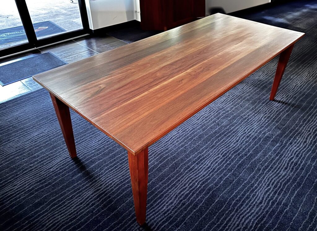 Yolngu Stringybark: Domestic Table by Manapan — 3rings